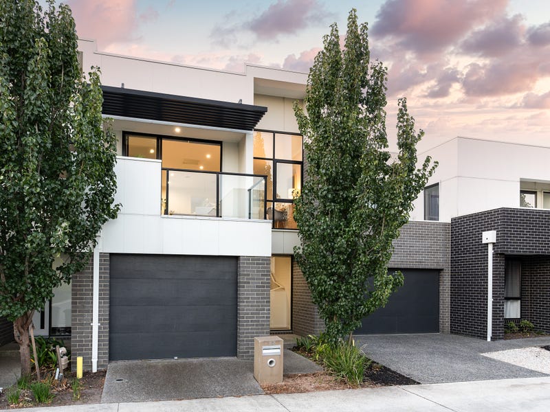 22 Quarter Circuit, Springvale, Vic 3171 - Property Details