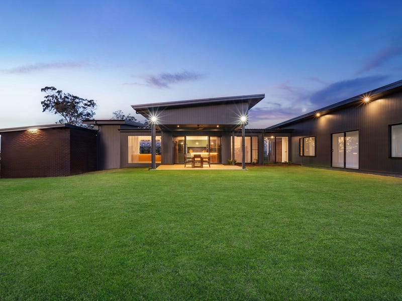 6 Ridgeview Court, Mount Rascal, QLD 4350 - realestate.com.au