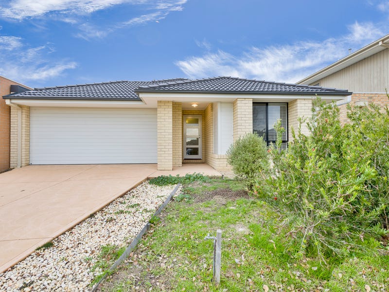 152 Sanctuary Lakes South Boulevard, Point Cook, VIC 3030 - realestate ...