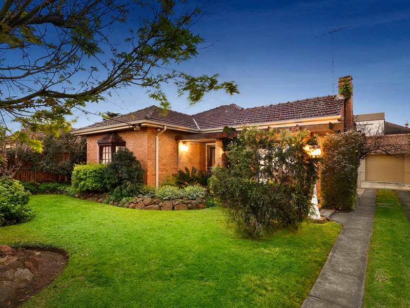 4 Roach Avenue, Aberfeldie, Vic 3040 - Property Details