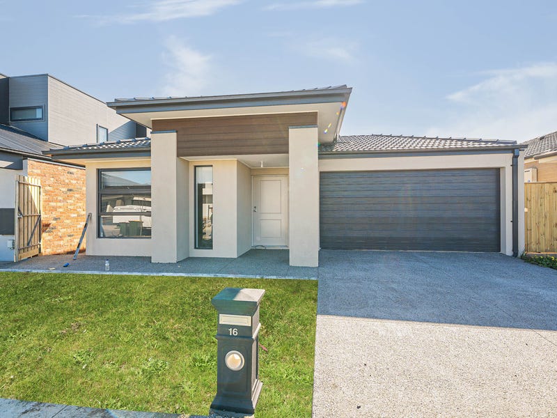 16 Spindle Street, Clyde North, VIC 3978 - realestate.com.au