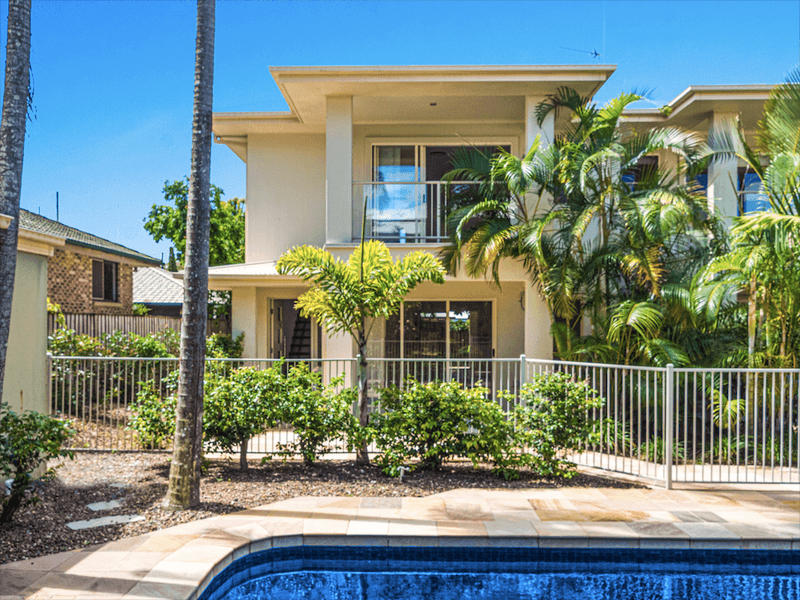 5/27-29 Gordon Street, Labrador, Qld 4215 - Property Details