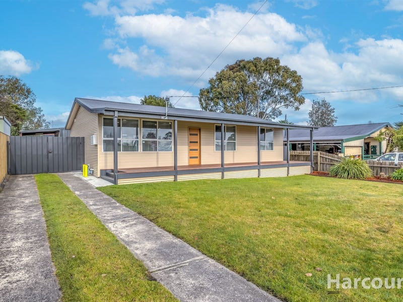 17 Delburn Street, Newborough, Vic 3825 - Property Details