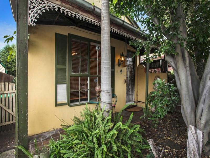 25 Benjamin Street, Sunshine, Vic 3020 - Property Details
