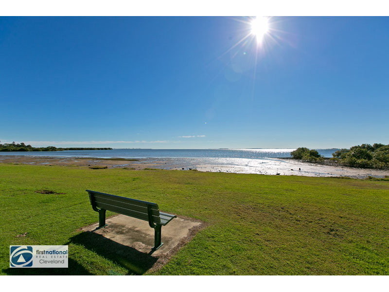 9 Seaside Close, Thorneside, QLD 4158 - realestate.com.au