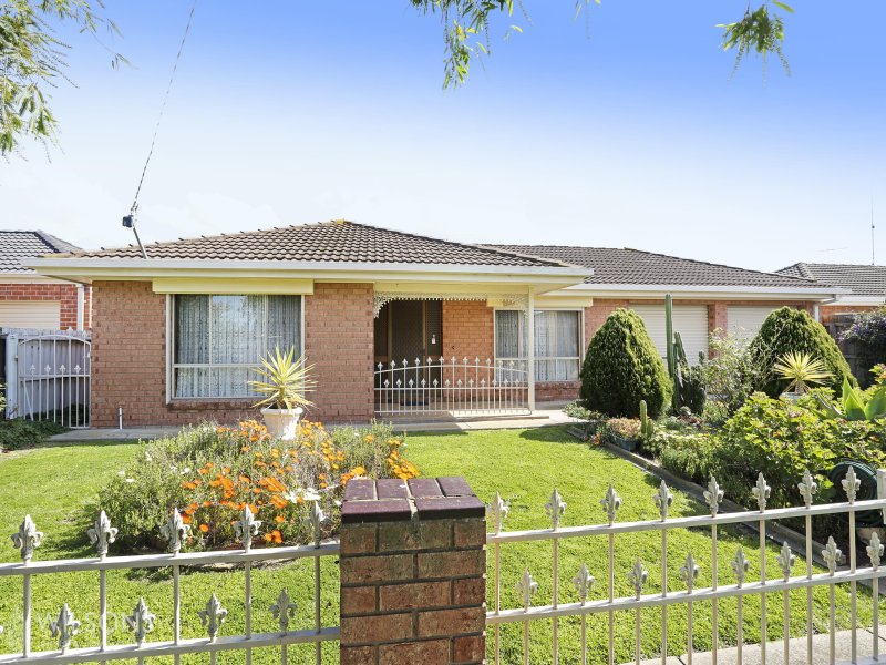 10 Patrick Street, Whittington, VIC 3219 - realestate.com.au
