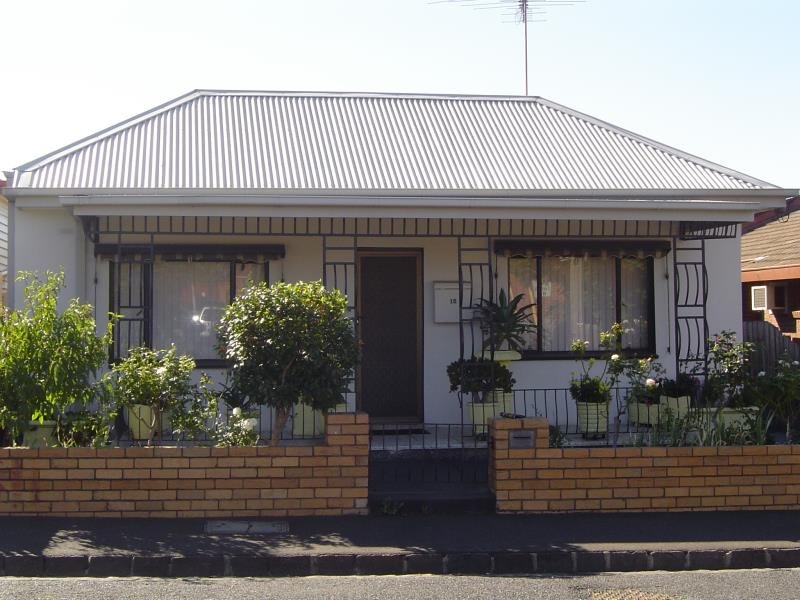 12 Edmends Street, Brunswick, VIC 3056 - realestate.com.au