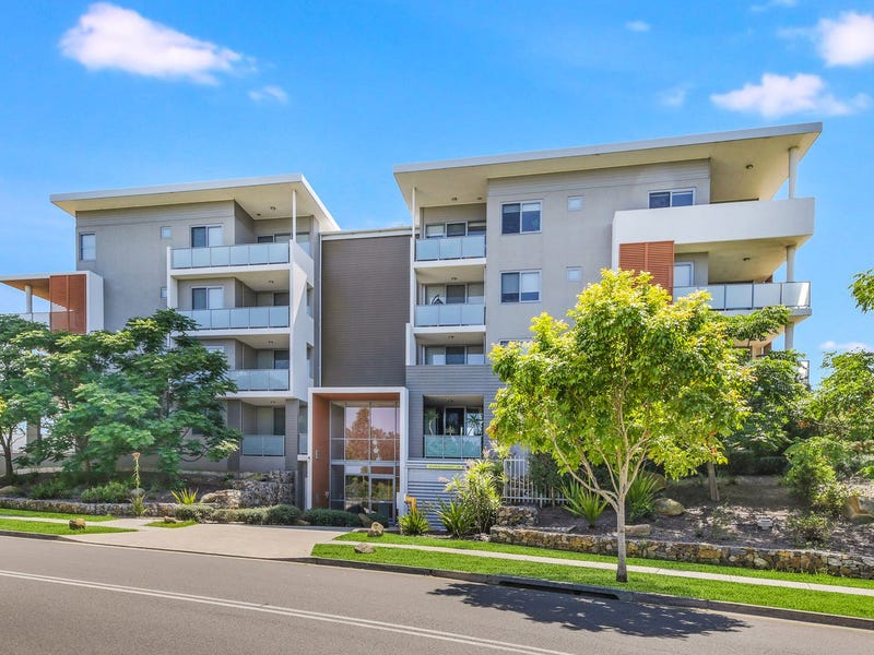 E304/2 Rowe Drive, Potts Hill, NSW 2143 - realestate.com.au