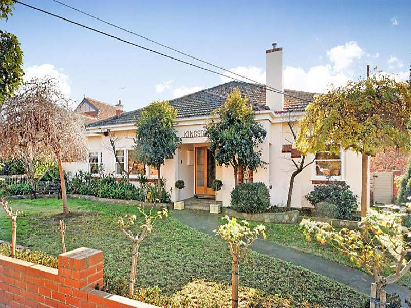 6 Curtis Street, Essendon, Vic 3040 - Property Details