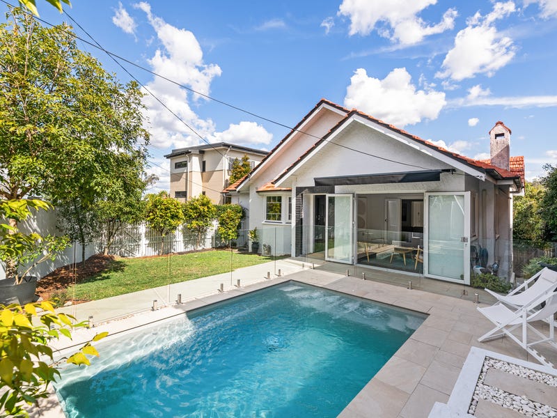 15 Boundary Road, Bardon, Qld 4065 - Property Details