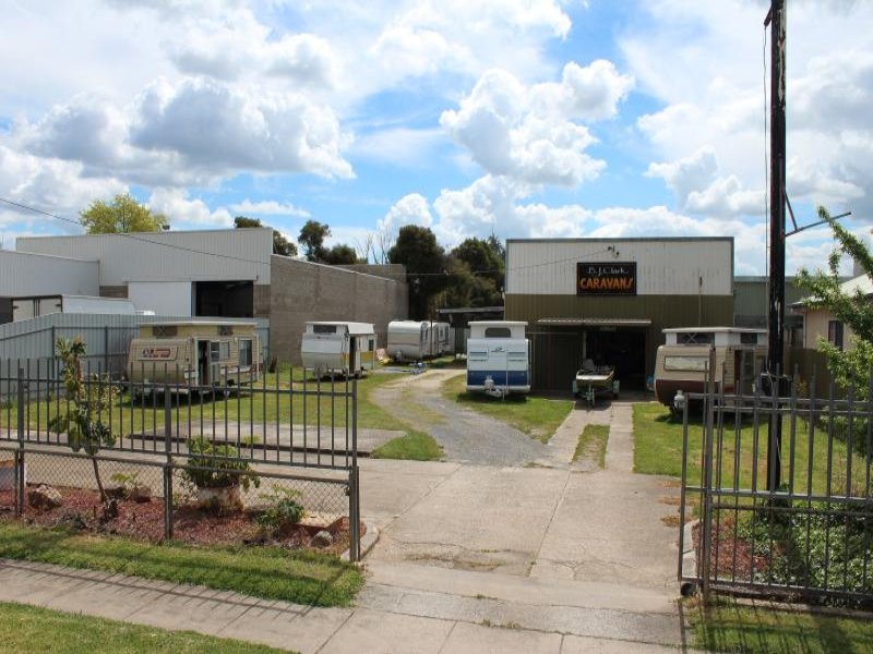 449 Wagga Rd, Lavington, NSW 2641 - Property Details