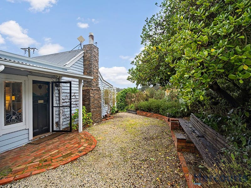 38 Graham Road, Broomfield, Vic 3364 - Property Details