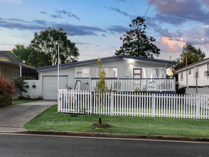 23 Munbilla Street, Oxley, Qld 4075 - Property Details