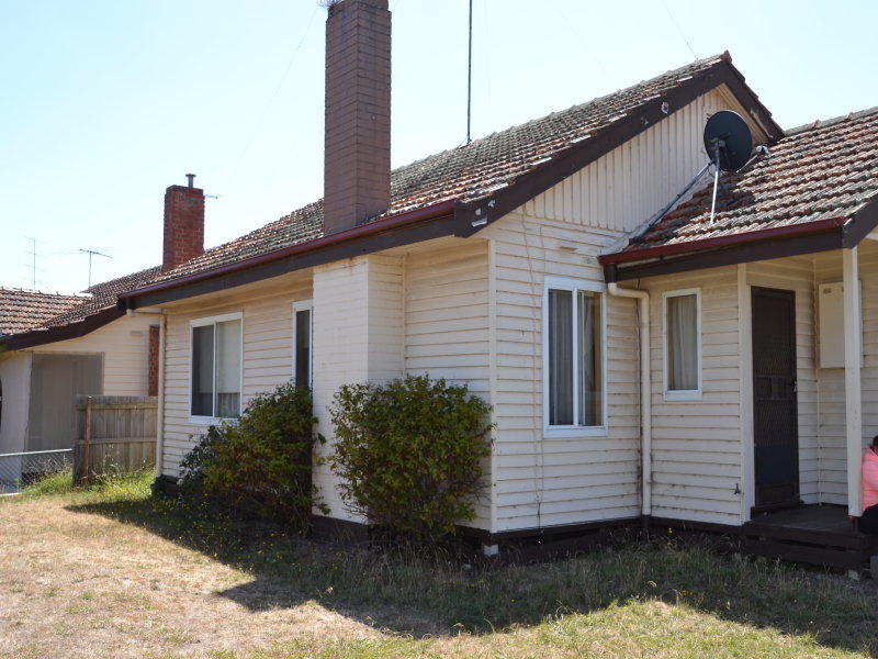 73 Ballarat Road, Hamilton, Vic 3300 - Property Details