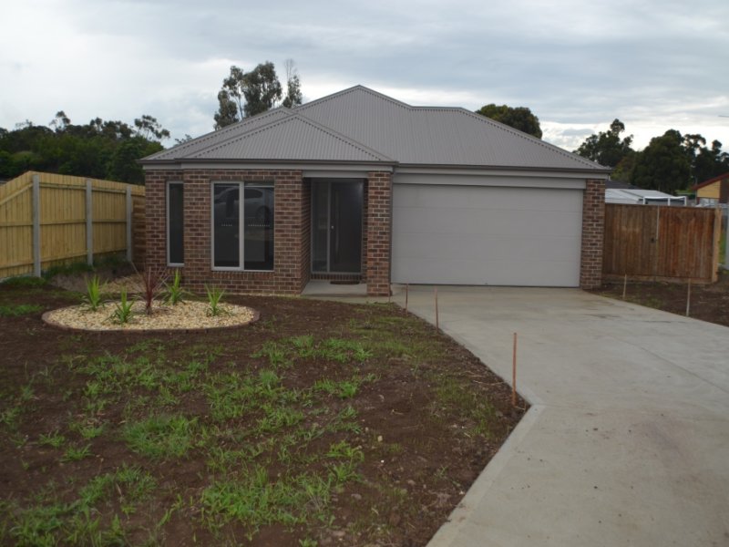 8 Condowie Court, Churchill, Vic 3842 - Property Details