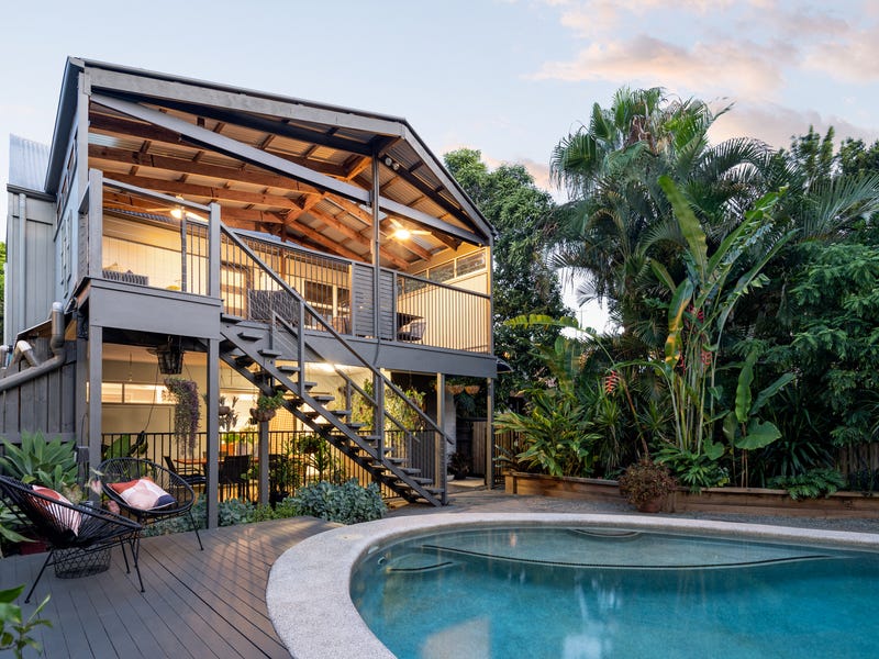 106 Hawthorne Road, Hawthorne, Qld 4171 - Property Details