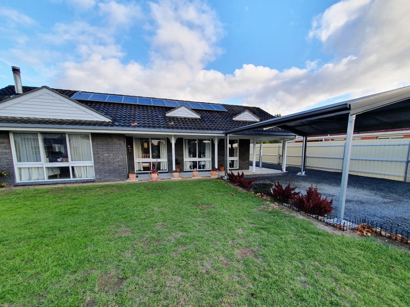 34 Victoria Street, Howlong, NSW 2643 - realestate.com.au