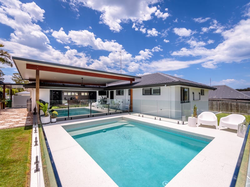 10 Koolewong Parade, Ashmore, Qld 4214 - Property Details