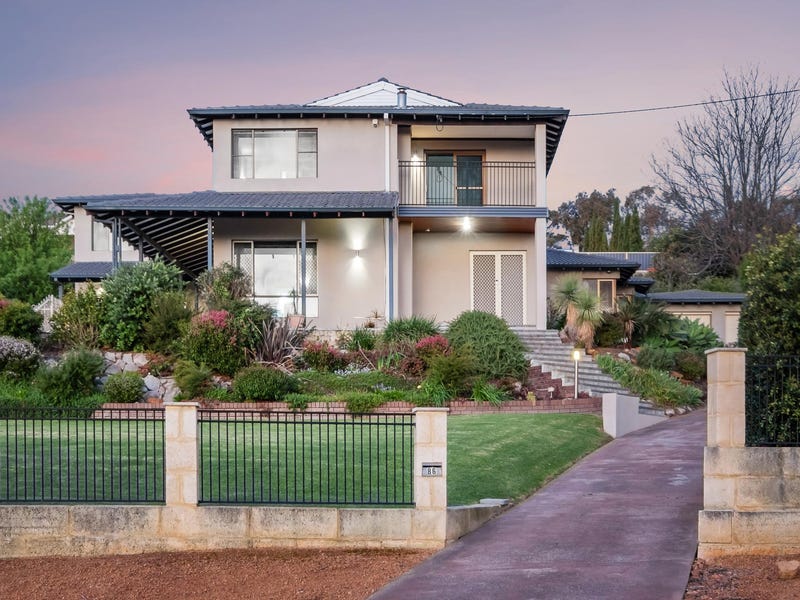 86 Basildon Road, Lesmurdie, WA 6076 - Property Details