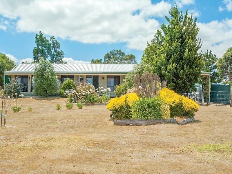 110 Camms Road, Dereel, Vic 3352 - Property Details
