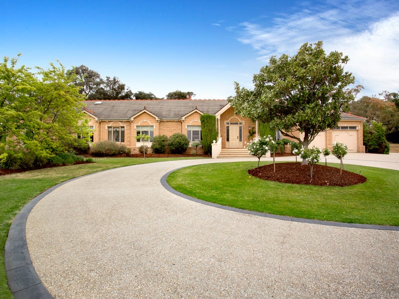 602 Yan Yean Road, Yarrambat, Vic 3091 - Property Details