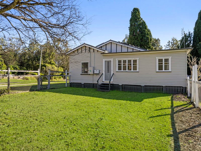 20 Jones Road, Withcott, Qld 4352 - Property Details