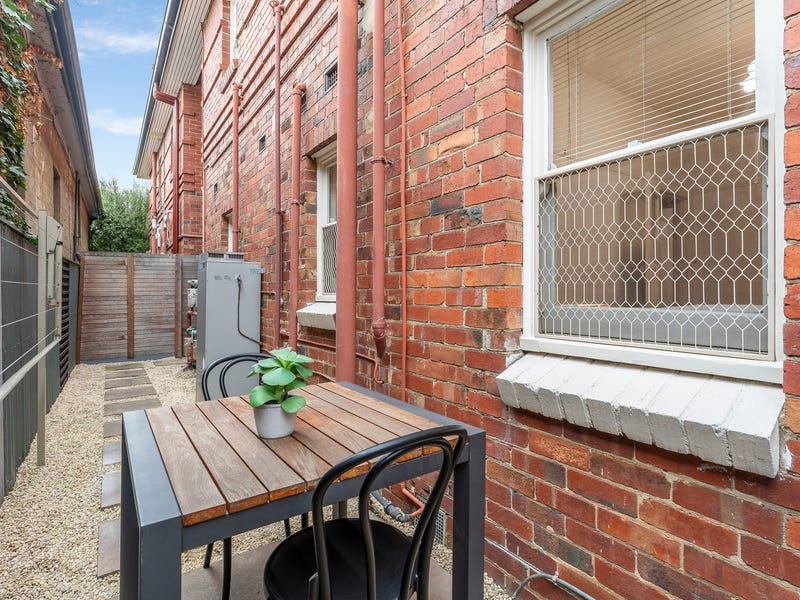 3/5 The Avenue, Balaclava, Vic 3183 - Property Details