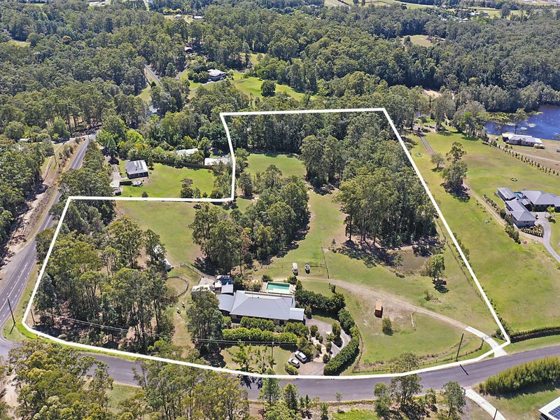 7 Lisa Road, Chevallum, Qld 4555 - Property Details