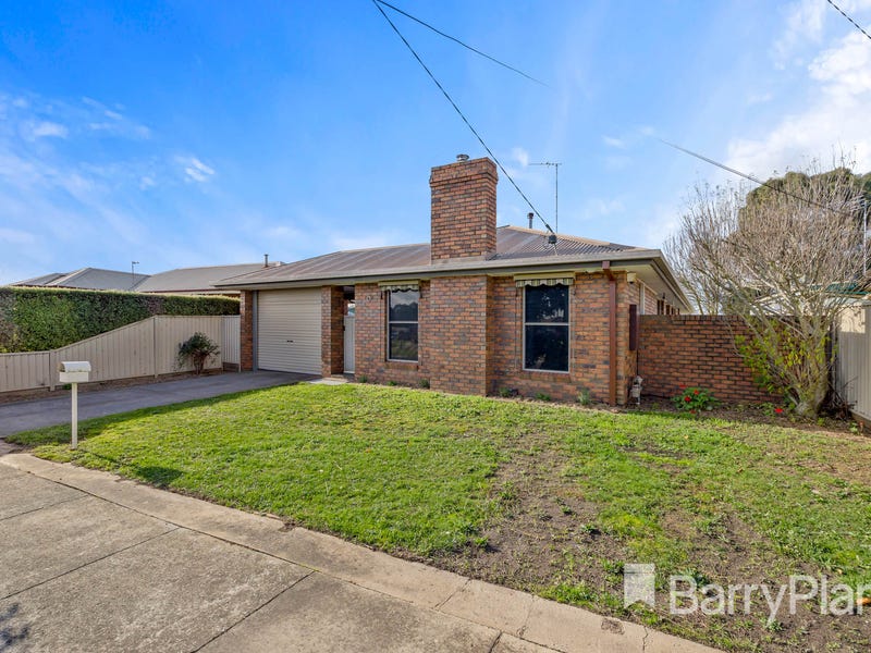 5 King Drive, Sebastopol, Vic 3356 - Property Details