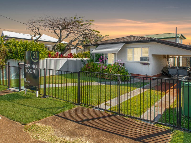 37 Prince Edward Parade, Redcliffe, Qld 4020 - Property Details