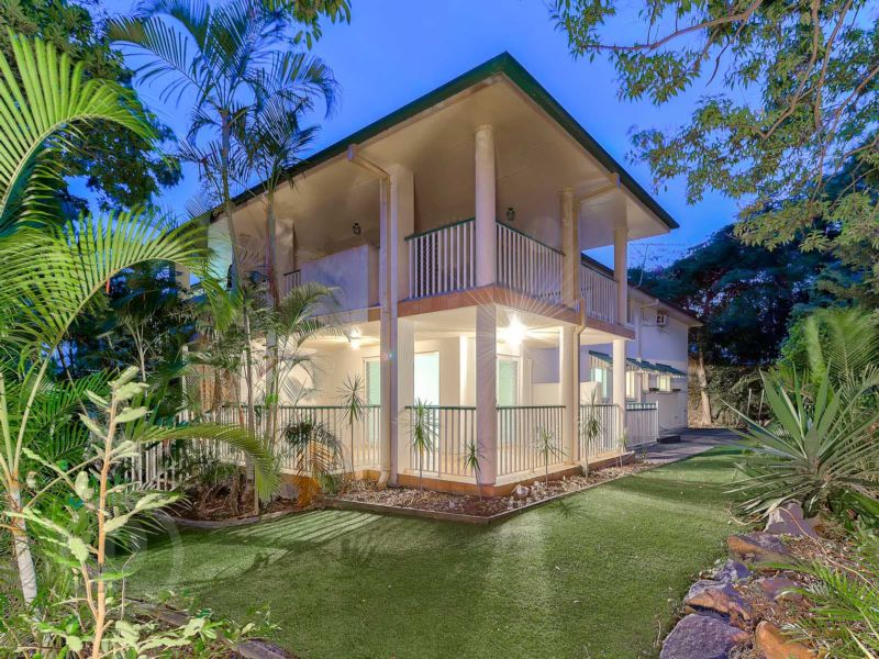 4/8 Clyde Road, Herston, Qld 4006 - Property Details