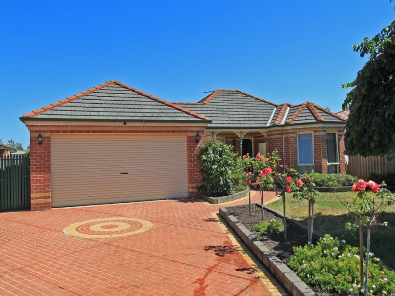 3 Dodemaide Place, Brookfield, VIC 3338 - realestate.com.au