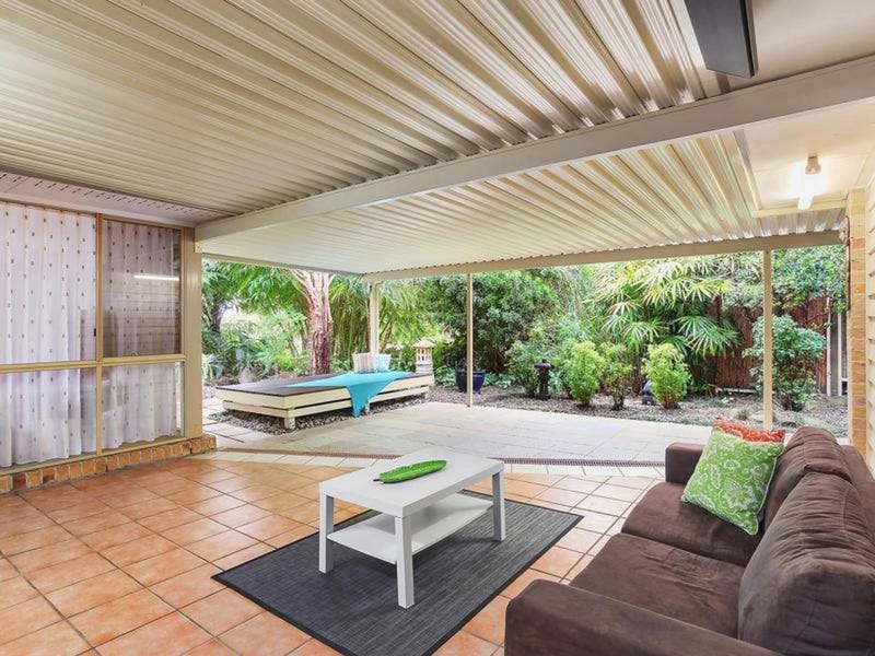 8 Chestnut Drive, Banora Point, NSW 2486 - realestate.com.au