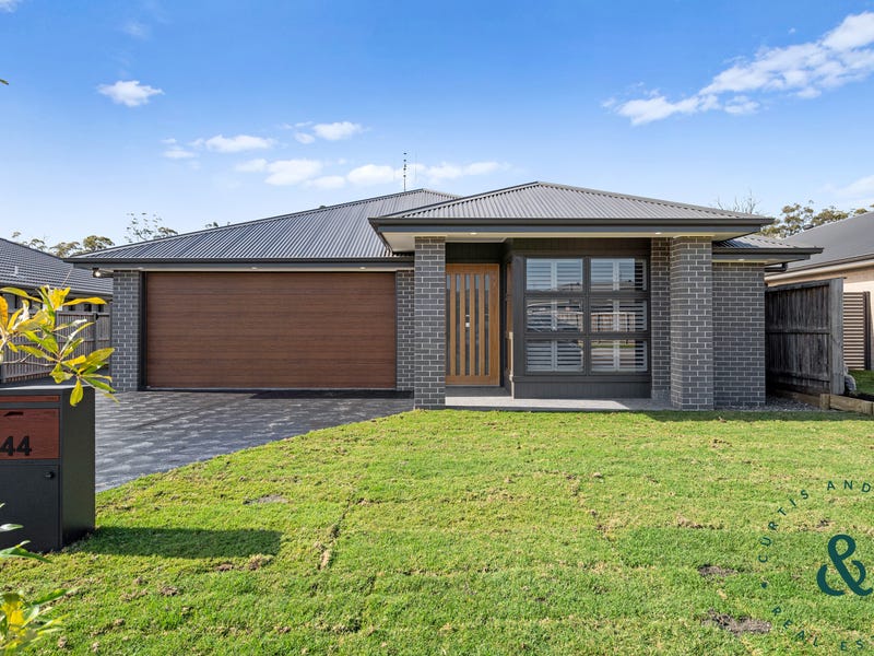 44 Carolina Road, Medowie, NSW 2318 - Property Details