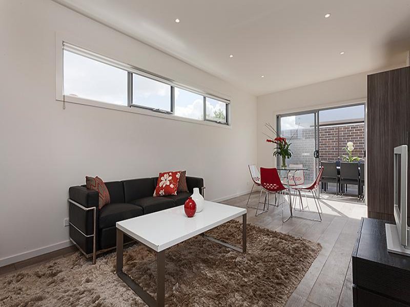 2/74 Cutter Street, Richmond, Vic 3121 - Property Details