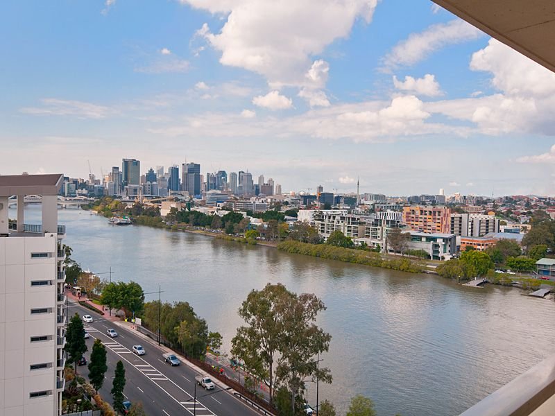 64/24 Dunmore Terrace, Auchenflower, Qld 4066 - Property Details