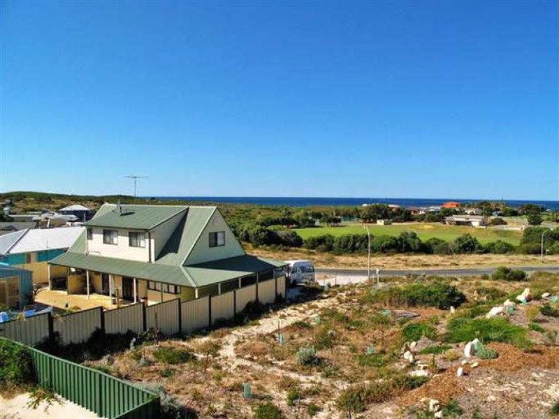 28 Edwards Street, Seabird, WA 6042 - Property Details