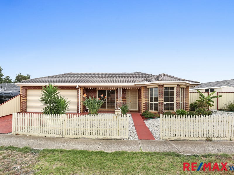 10 Alexandra Avenue, Hoppers Crossing, VIC 3029 - realestate.com.au