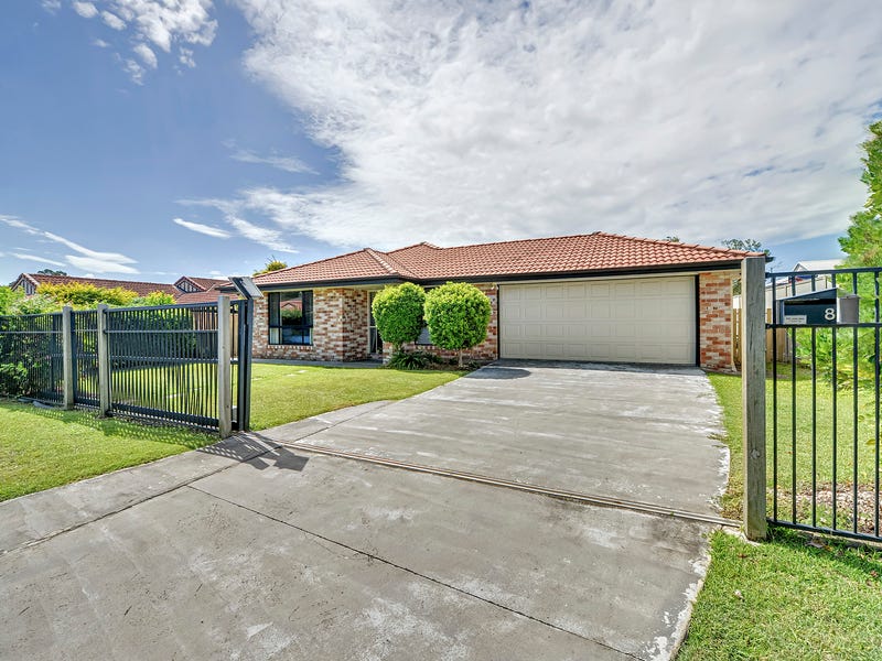 8 Holland Place, Carindale, Qld 4152 - Property Details