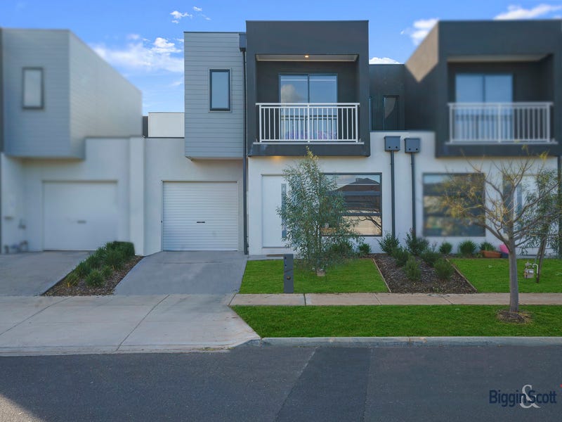 3 Cherington Place, Strathtulloh, Vic 3338 - Property Details