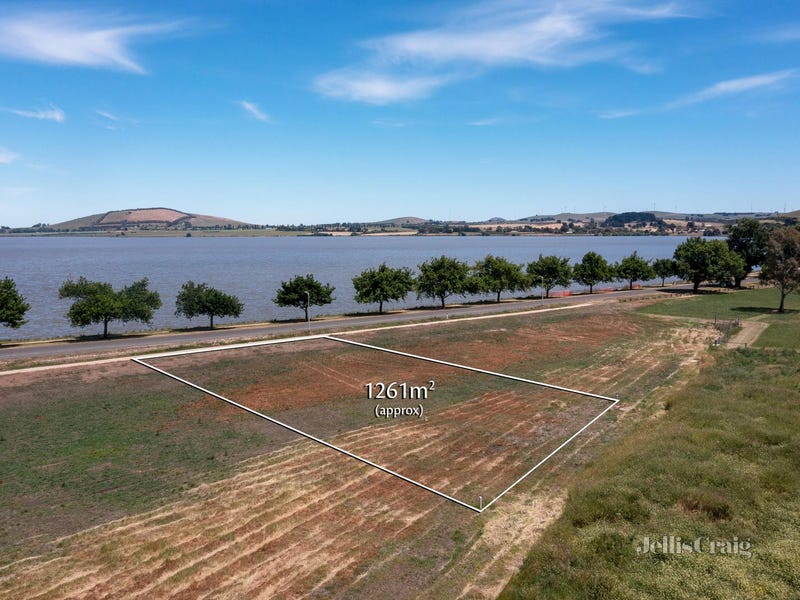 27 Foreshore Road, Learmonth, VIC 3352 - realestate.com.au