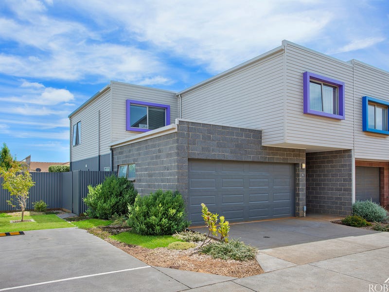 9 Napier Place, Warrnambool, Vic 3280 - Property Details