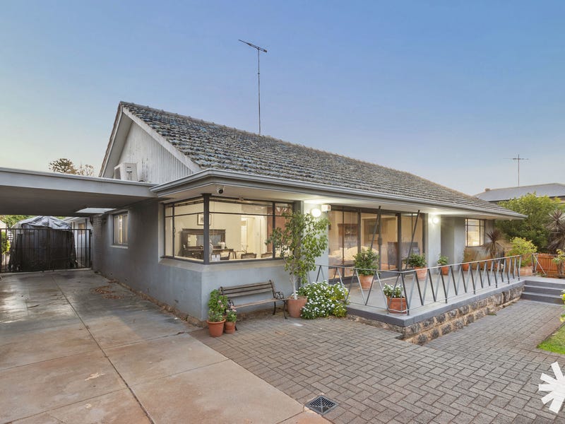 35 Oceanic Drive, Floreat, WA 6014 - Property Details