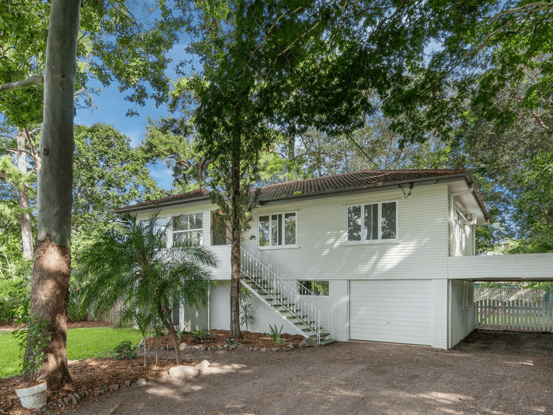 125 Bray Road, Lawnton, Qld 4501 - Property Details