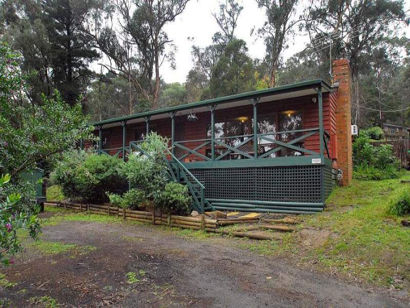 1 Lacy Street, Selby, Vic 3159 - Property Details