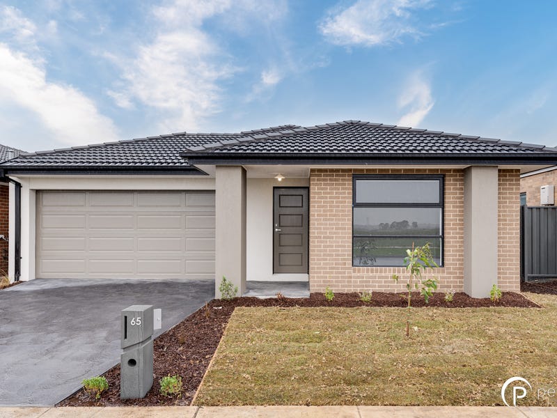 65 Springleaf Avenue, Clyde North, VIC 3978 - realestate.com.au