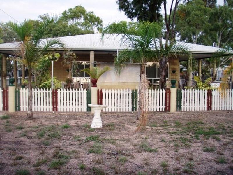 26 The Esplanade, Jerona, QLD 4809 - realestate.com.au