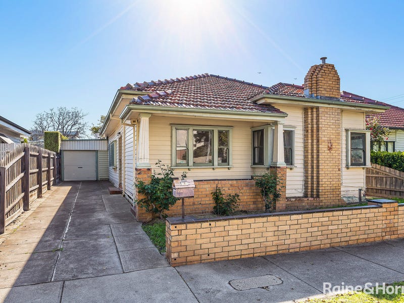 349 Douglas Parade, Newport, VIC 3015 - realestate.com.au