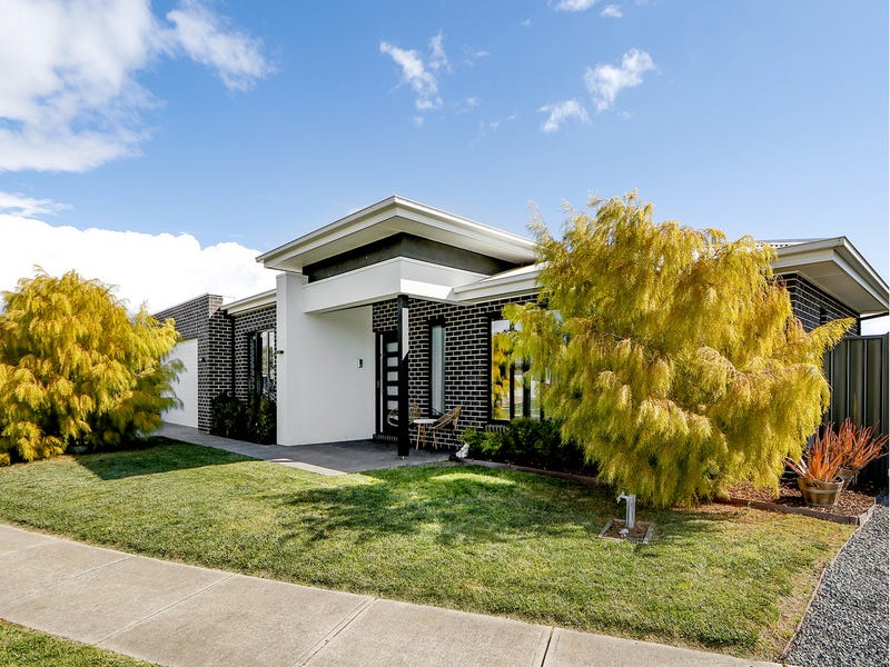 6 Relph Avenue, Sale, VIC 3850 - realestate.com.au