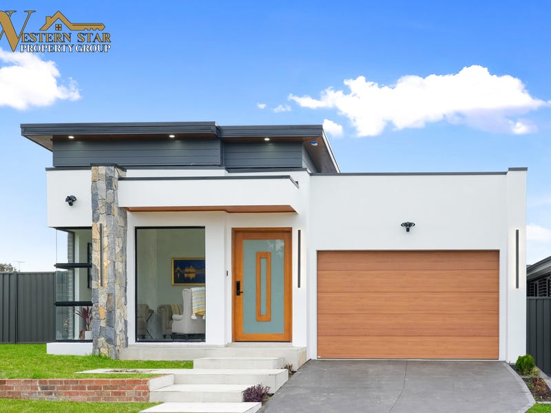 8 Military Close, Jordan Springs, NSW 2747 - Property Details